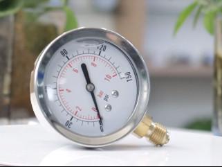 China Liquid Fuel Hydraulic Glycerine Filled Pressure Gauge 15000 Psi Manometer for sale