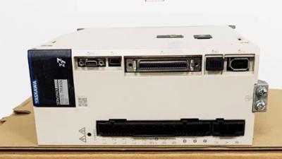 China Yaskawa V1000 CIMR-VABA0012FAA 200V 1-Phase Inverter 2.2kW HD 8.2A IP20 for sale