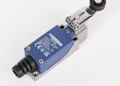 China Schneider XCE118C Short Roller Lever Limit Switch 1NO 1NC IP65 30mm Bi-Directional Spring Return for sale