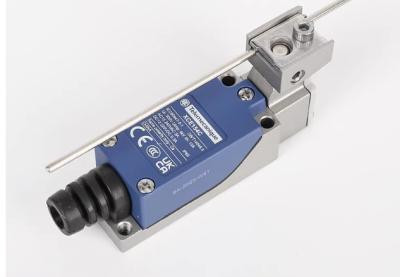 China Schneider XCE103C Vertical Limit Switch 1NO 1NC IP65 Spring Return Industrial Travel Switch for sale