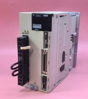 China Yaskawa SGDV-5R5A01A002000 Sigma-5 AC Servo Drive 0.75kW 200V Analog Pulse Train for sale