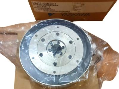 China YASKAWA SGMCS-05B3C11 5N·m 200V AC Ultra-thin Direct Drive Servo Motor 200rpm for sale