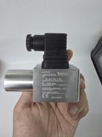 China Barksdale 0417-694 Pressure Sensor 0-4000 psi for Hydraulic and Pneumatic Systems with 24V DC Power Supply for sale