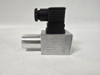 China Barksdale 0417-694 Pressure Sensor 0-4000 psi for Hydraulic and Pneumatic Systems with 24V DC Power Supply for sale