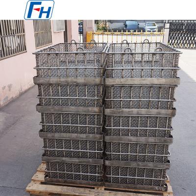 China Austenitic Chromium Nickel Stainless Steel Welding Heat Treatment Basket For Box Furnaces for sale