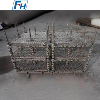 China Steel Pallet with Tray-mesh Basket Heat Treatment Fixtures for Annealing & Tempering for sale