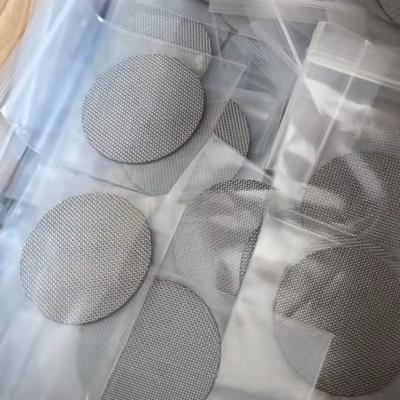 China Bright Silver 304 Stainless Steel Wire Mesh Filter Round Disc 1 - 5 Layers Structure for sale