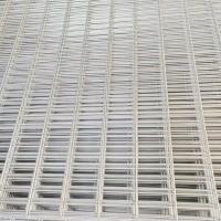 China 304 Protecting Ss Welded Wire Mesh Plain Weave For Various Applications for sale