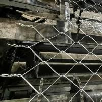 China PVC Coated Galvanized Chainlink Fence Wire Mesh for Garden Protection for sale