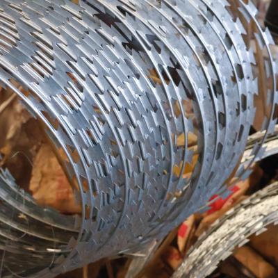China Hot Dipped Galvanized Concertina Razor Wire BTO10 BTO12 For Blade Security Fencing for sale