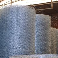 China Galvanized Chicken Hexagonal Wire Mesh Fencing Poultry Netting for sale