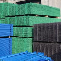 China 3D Curved PVC Coated Welded Wire Mesh Fencing Anti Climb Fence for sale