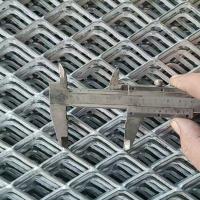 China Heavy Duty Galvanized Steel Expanded Metal Sheet For Floors Corridors Stairstep Fence for sale