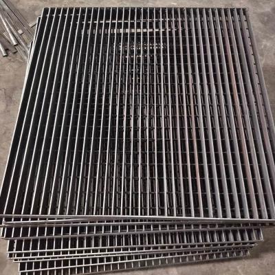 China 304 Stainless Steel Channel Drain EG Safety Grating In Sidewalk for sale
