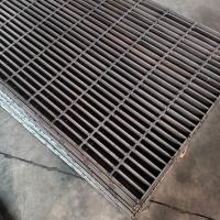 China 304 Grid Mesh Heavy Duty Steel Floor Grating For Overpass Tread Plate for sale