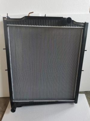 China Heavy Duty WG9725530267 Schackmann Truck Radiator Dz9112532888 for sale