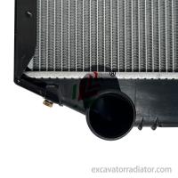 China Hino R418 New Truck OEM16400E0K00 Cooling Radiator Car Water Tank Engine Assembly Factory Direct Sales for sale