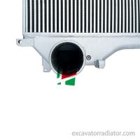 China Hino Truck Single Port Intercooler High-performance Aluminum Core Truck Heat Dissipation Intercooler Assembly Accessorie for sale