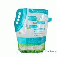 China Bentonite Cat Litter Plastic Bags Have Plastic Handles And Spouts for sale
