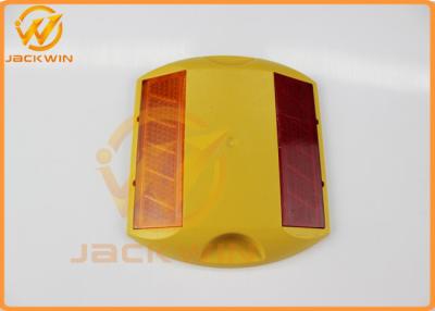 China Double Side Plastic Reflective Road Studs Pavement Marker 20T Weight Capacity for sale