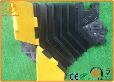 China 5 Channel Cable Protector Ramp Guard Dog High Resist Compression Strong Rubber for sale