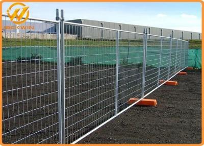China Waterproof Temporary Construction Fence Galvanized Welded Wire Panels With Plastic Base for sale