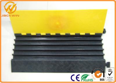 China Recycling Rubber Base Yellow Cover 5 Channel Cable Cover Ramp Wire Protection 900*500*50mm for sale