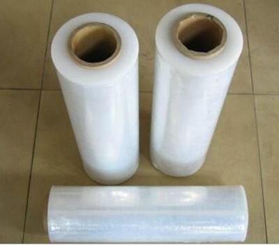 China Linear Low Density Polyethylene 20 Micron LLDPE Stretch Film Roll Wrap for sale