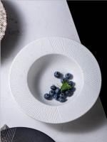 China Creative Art Relief Straw Hat Plate Japanese Ceramic Deep Plate 25.5cm for Pasta Salad for sale