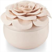 China Modern Nordic Ceramic Candle Jar with 3D Flower Lid 11.5x8.9cm 6.7oz for sale