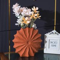 China Red Terracotta Vase Modern Hydroponic Dry Flower Home Hotel Decoration 20cm 25cm for sale