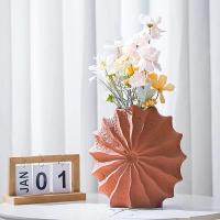 China Red Terracotta Vase Modern Hydroponic Dry Flower Home Hotel Decoration 20cm 25cm for sale