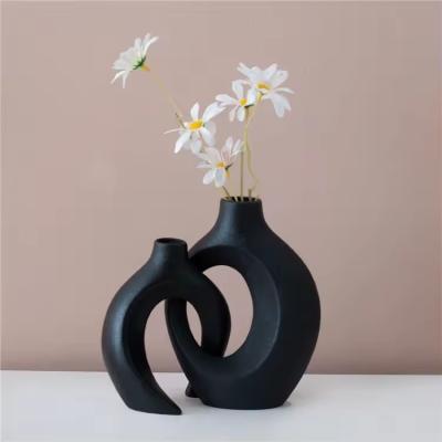 China Nordic Style Ceramic Vase Set 26.5cm Creative Home Hydroponic Dry Flower Vase Wholesale Black White Blue for sale