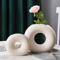 China Creative Nordic Ceramic Flower Vase 21x5x23.5cm Frosted Matt White Hydroponic Home Decoration for sale