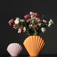 China Nordic Ceramic Shell Vase Minimalist Home Decor 20x11.5x25 cm Matt Glaze for sale