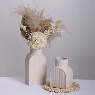 China Nordic Ceramic Flower Vase Set 2 Sizes 22.1cm and 15.3cm White Modern Home Decor for sale