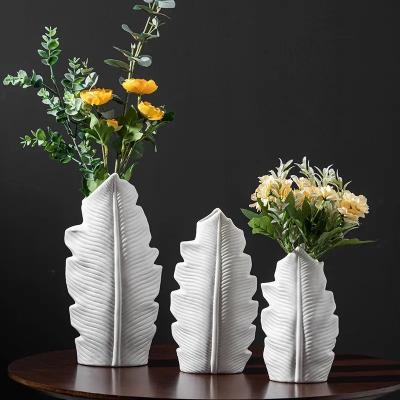 China Nordic Ceramic Flower Vase White Matt Glaze 3 Size Set for Living Room Bedroom Office Decoration for sale