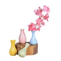 China Home Decoration Essential Oil Ceramic Aromatherapy Flower Diffuser Bottle for sale