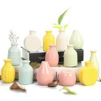 China Home Decoration Essential Oil Ceramic Aromatherapy Flower Diffuser Bottle for sale