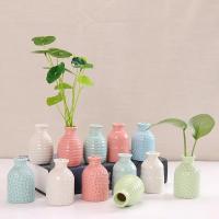 China Home Decoration Essential Oil Ceramic Aromatherapy Flower Diffuser Bottle for sale