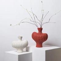 China Ceramic Flower Vase Modern Home Decoration Centerpiece Bulk Wedding Party Table Decor 28x17x31cm for sale