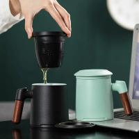 China Custom Ceramic Tea Cup 400ml with Wooden Handle and Infuser Lid Personalized Logo Mug for sale