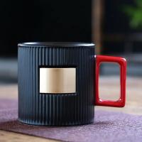 China Ceramic Coffee Mug 360ml Custom Logo Red Green Vertical Stripes Pattern Cup for sale