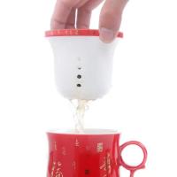 China 330ml Ceramic Traditional Chinese Tea Cup with Infuser Lid Dragon Artwork Red Drinking Mug 12x9cm for sale