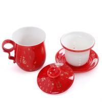 China 330ml Ceramic Traditional Chinese Tea Cup with Infuser Lid Dragon Artwork Red Drinking Mug 12x9cm for sale