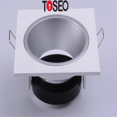 China 240V Gu10 Downlight Fitting 90° Beam Angle Extended Lifespan for sale