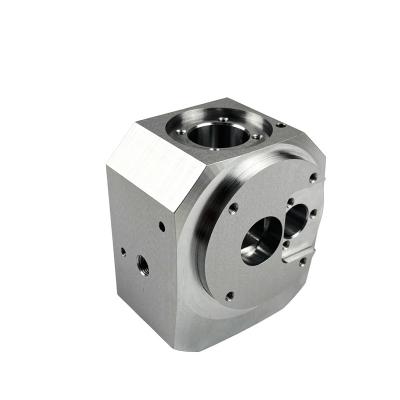 China CNC Machined 1215 Carbon Steel Metal Parts with Accurate Tolerance and Smooth Surface Finish for sale
