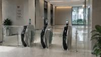 China Wing Barrier For Fast Passage With Safe Turnstile Mechanism for sale