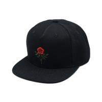 China Custom Flat Bill Snapback Hat 58cm Adjustable Baseball Cap for Teens Men Women for sale