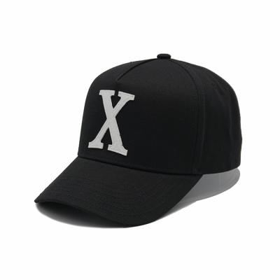 China Custom Embroidered Structured 5 Panel Baseball Cap 58cm Cotton with Metal Buckle for sale